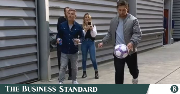 Messi produces incredible trick shot for new Pepsi advert | The ...
